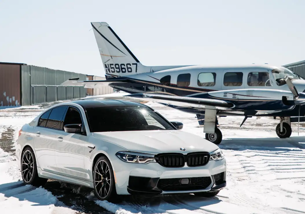 Airport Transfer Chauffeur Services in Riyadh: Luxury Rides